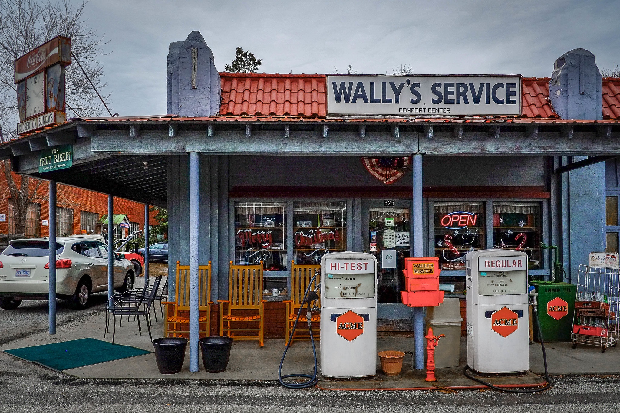 Full Service Gas Stations Along the Back Roads | DrivingBackRoads ...